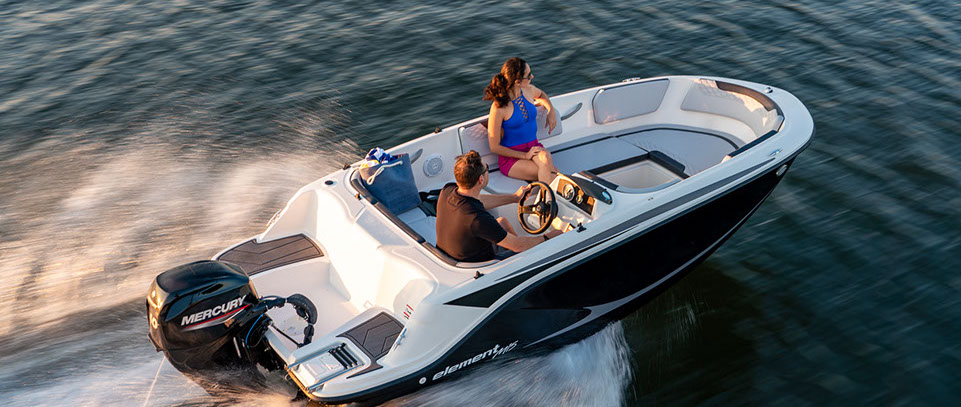 Hawaii Boats and Yachts Magazine