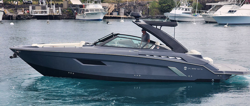 Hawaii Boats and Yachts Magazine