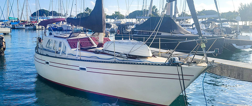 Hawaii Boats and Yachts Magazine